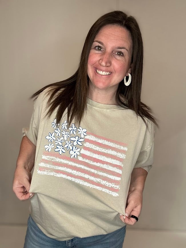 American Flag Graphic Tee | Loft on Third Boutique